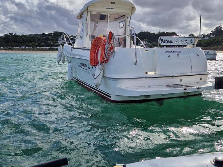 arvor210-5 | Découvrons la Mer - Bateau école